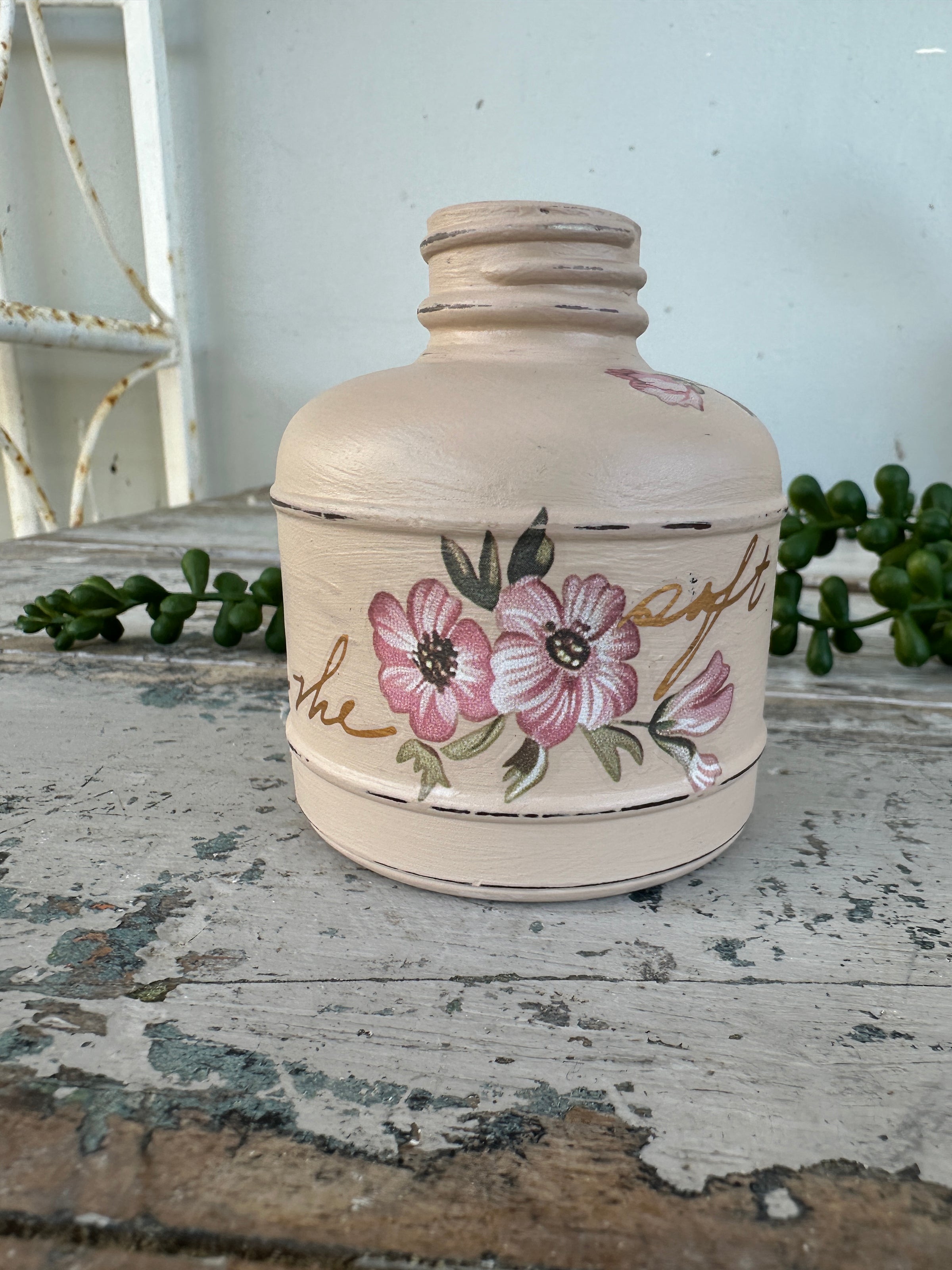Painted bottle Moa w pink florals – Paint Me Vintage