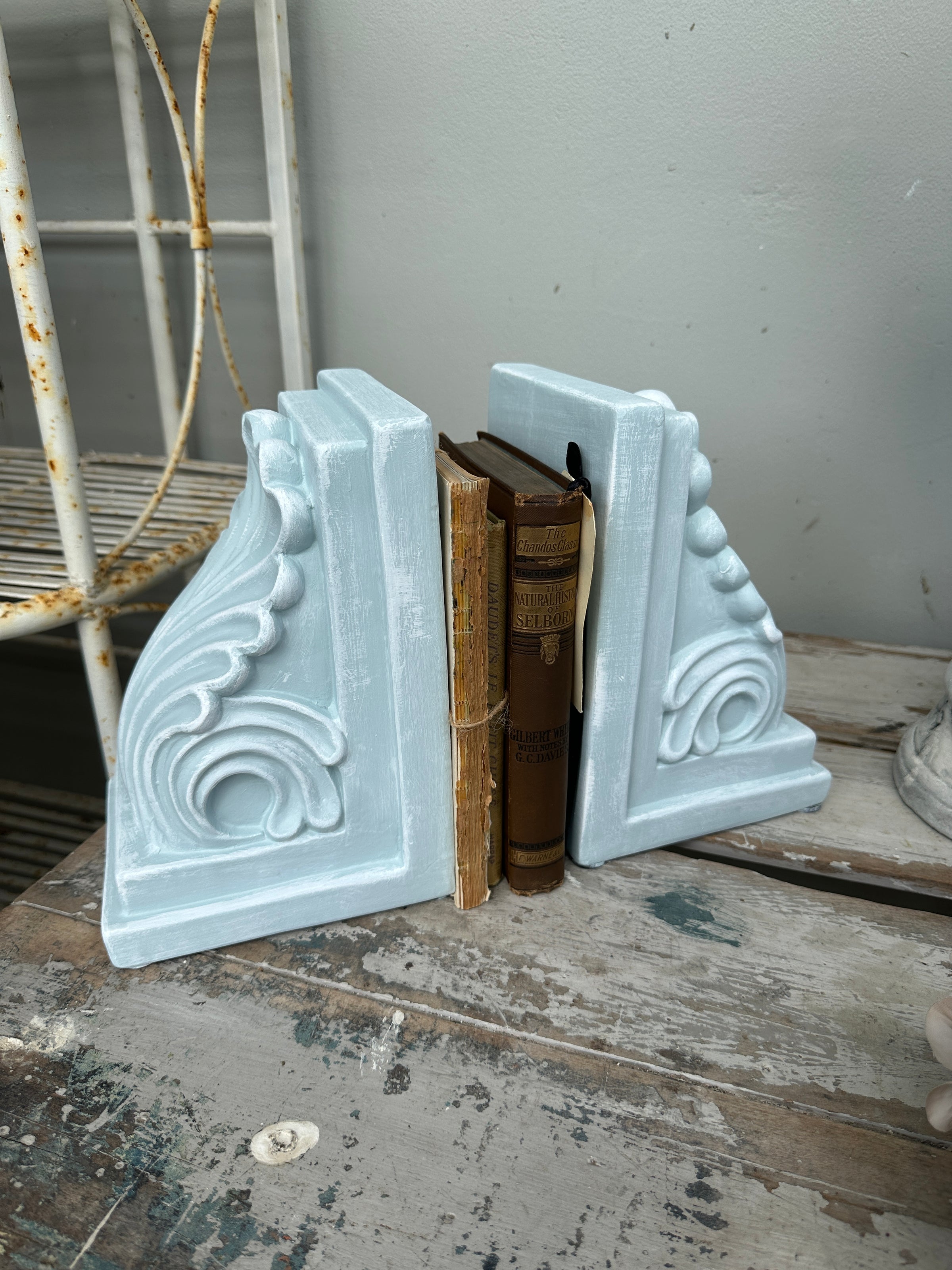 Ceramic Book ends Blue & White set of 2 COLLECT – Paint Me Vintage