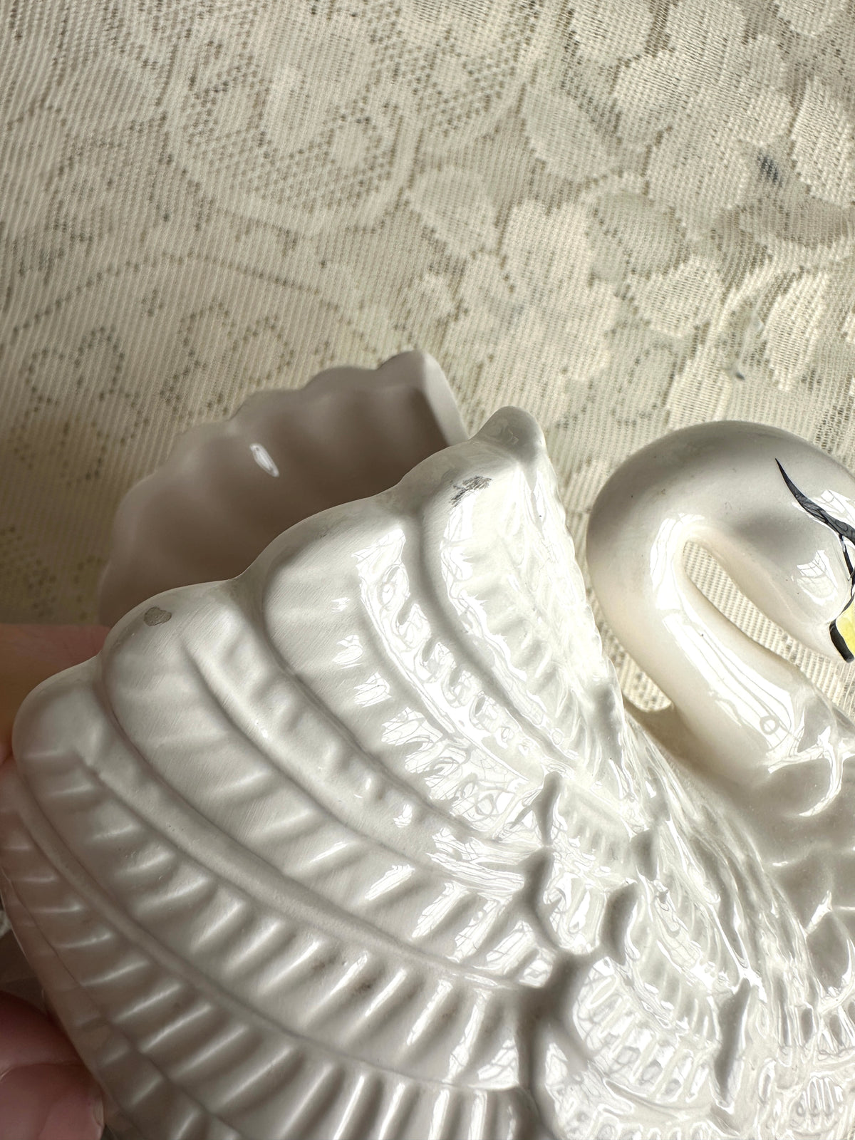 Ceramic Swan – Paint Me Vintage